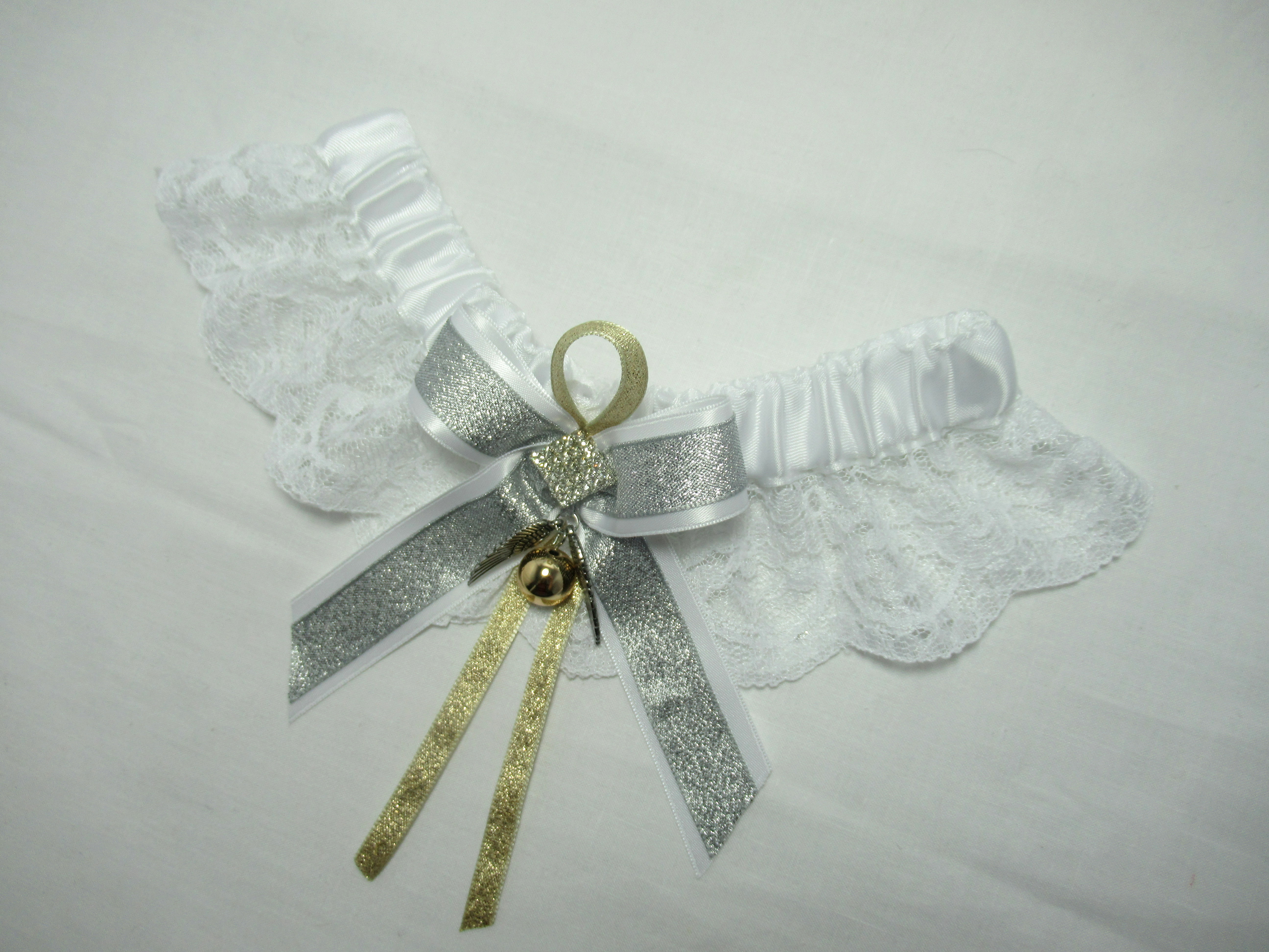 Harry Potter Golden Snitch Quidditch Lace Wedding Garter. - GracefulGarters