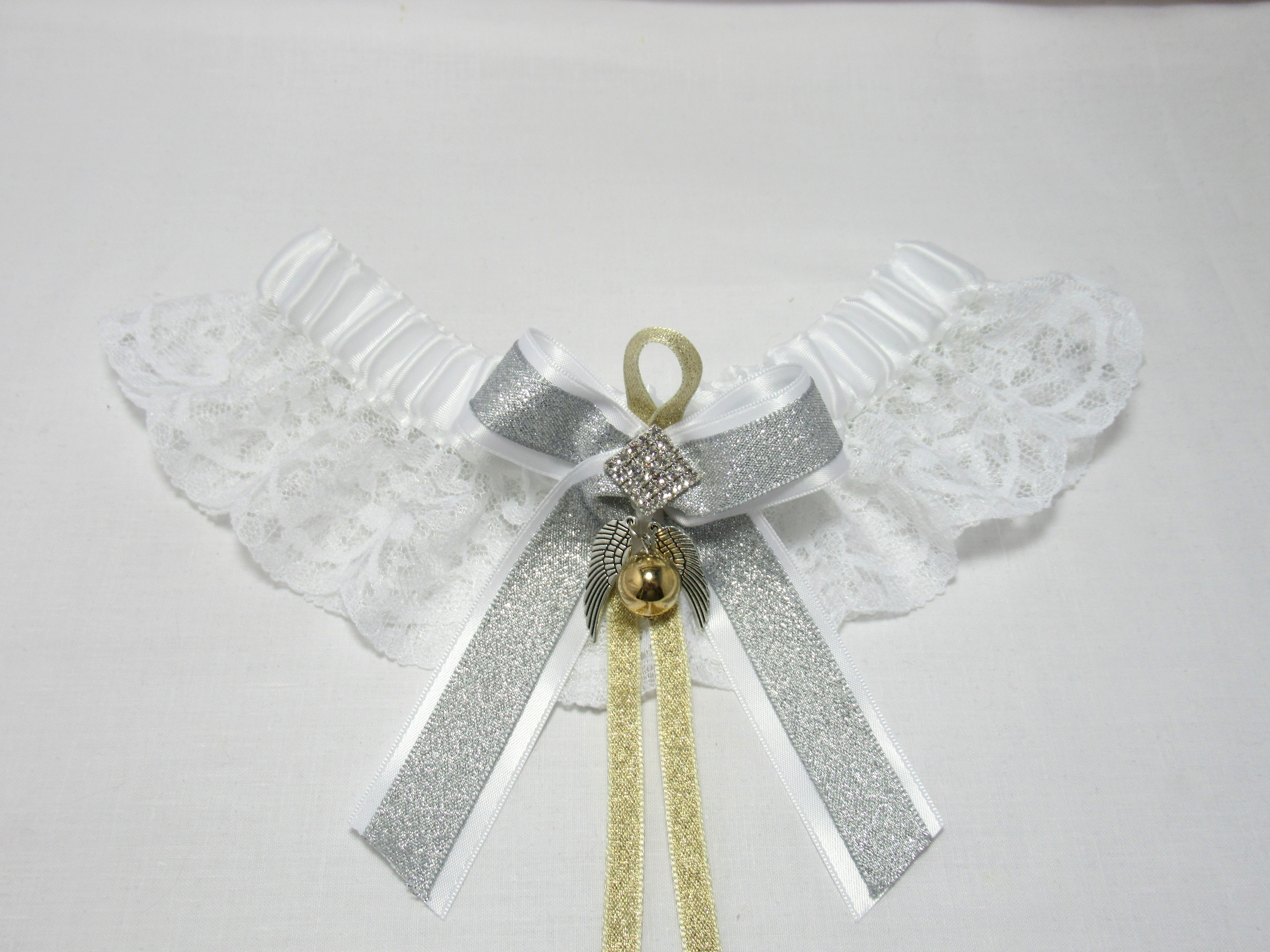 Harry Potter Golden Snitch Quidditch Lace Wedding Garter. - GracefulGarters